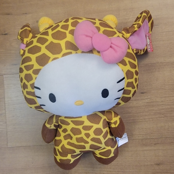 Sanrio | Toys | Hello Kitty Giraffe Plushy | Poshmark